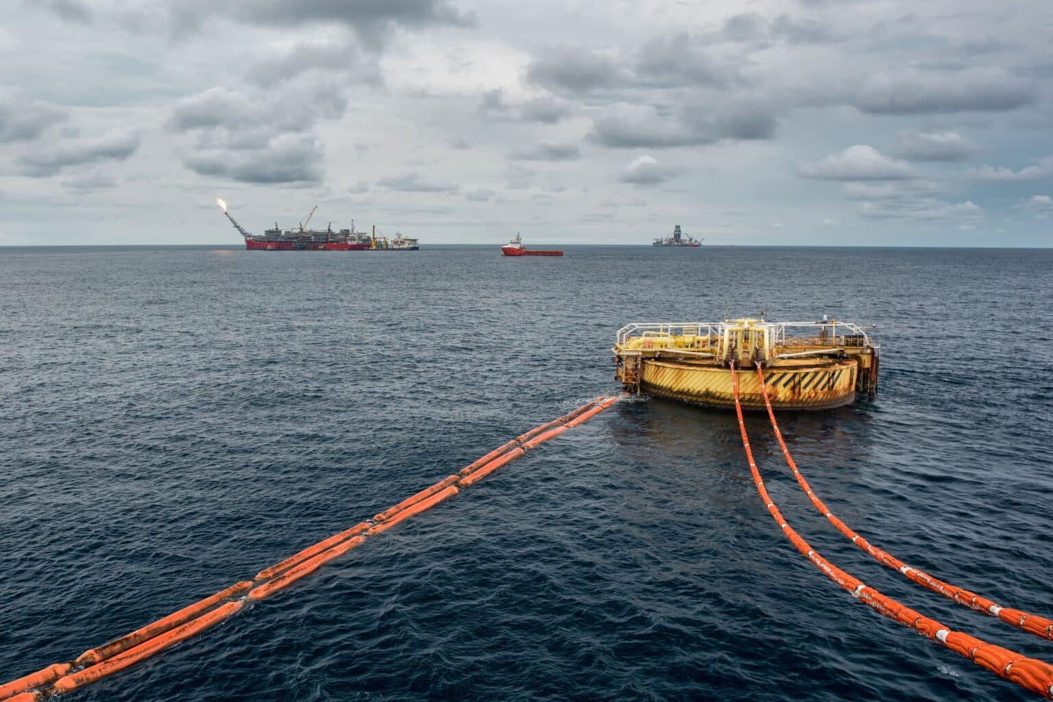 What is Single Point Mooring Hawser and How It Works